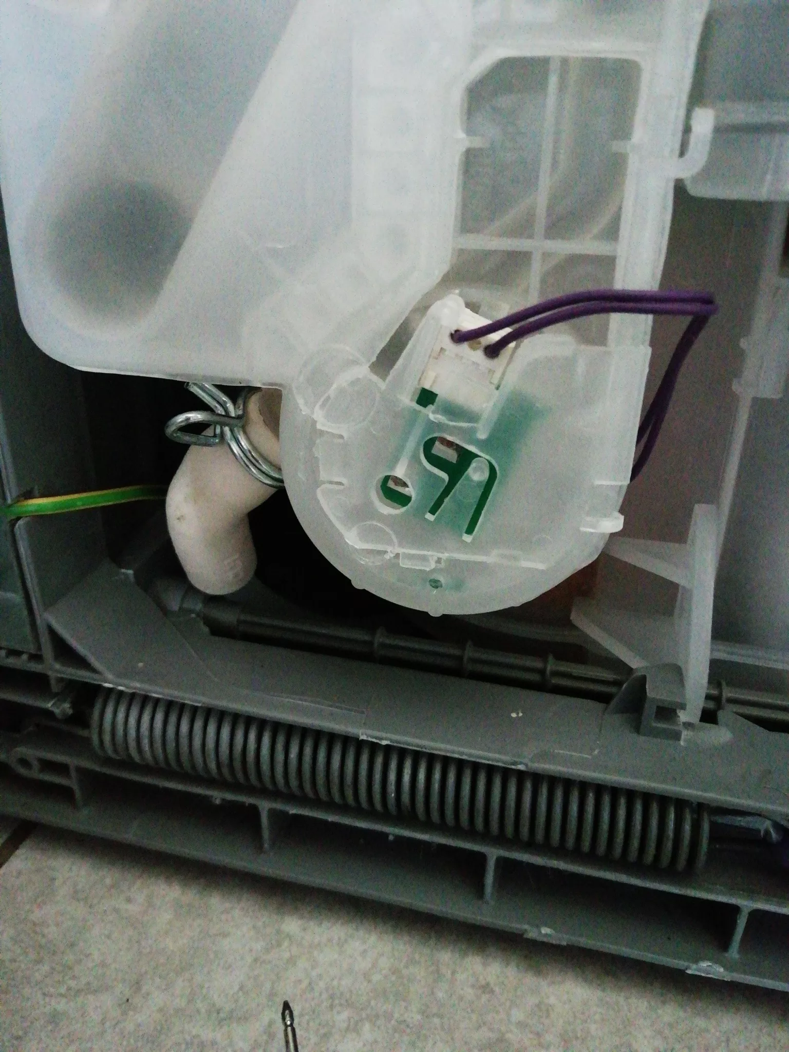 W zmywarce Beko Din28430 wyskakuje błąd E02 - uszkodzony czujnik ...